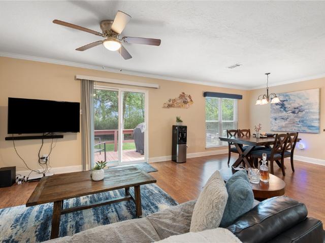 2837 Oakside Drive