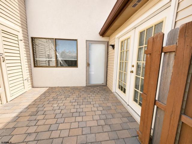 2837 Forsythia Ct