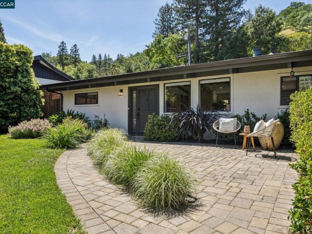 2837 Litina Ct