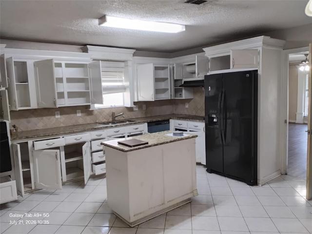 2837 Perrine Place