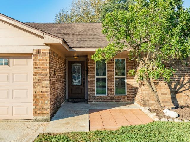 2837 Rimfire Dr, Angleton, TX 77515 | MLS #81062 | Compass