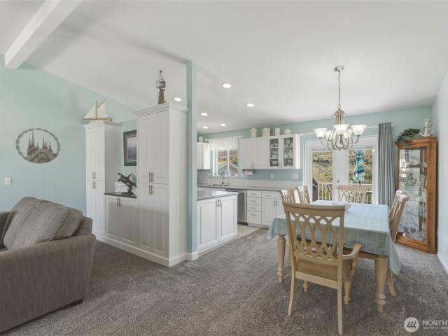 2837 Riviera Blvd, Malaga, WA 98828 | MLS #2501