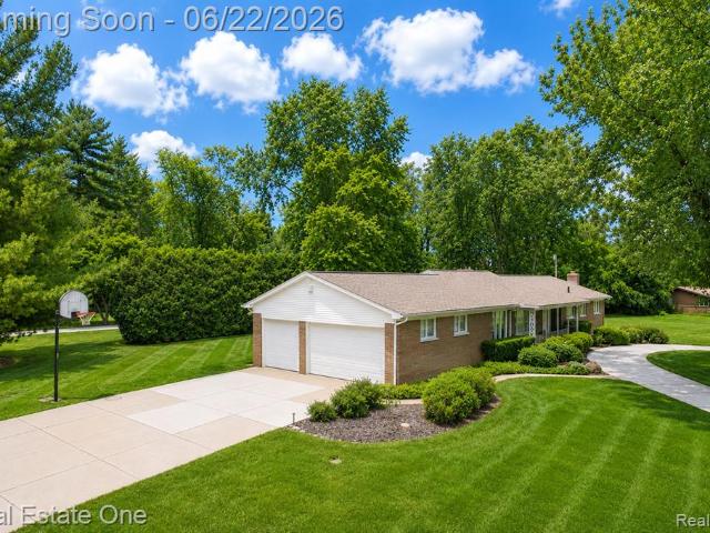 28383 W Greenmeadow Circle