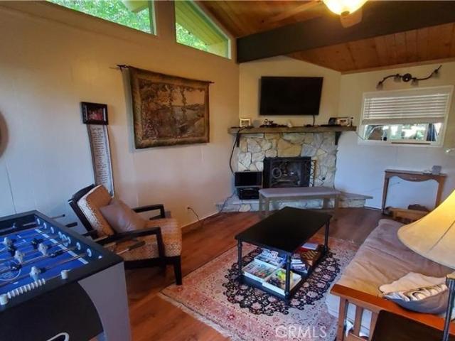 28380 Larchmont