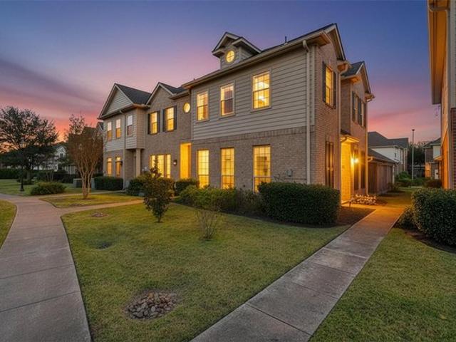 2838 Misty Heath Ln, Houston, TX 77082