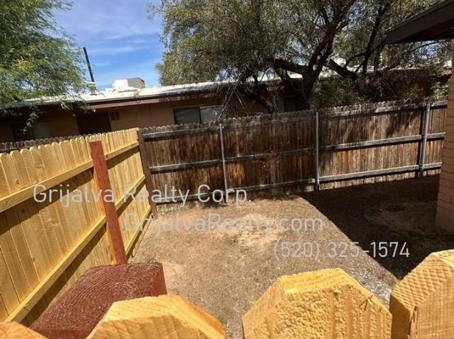 2838 N. Sparkman Blvd Maintenance 2 Bedroom Apartment for Rent at 2838 N Sparkman Blvd, Tucson, AZ 85716 St. Francis Cabrini