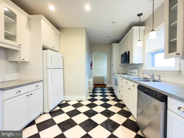 2838 Booser Avenue # 1