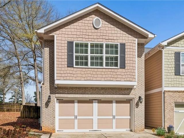 2838 Jordan Oaks Ln, Decatur, GA 30033