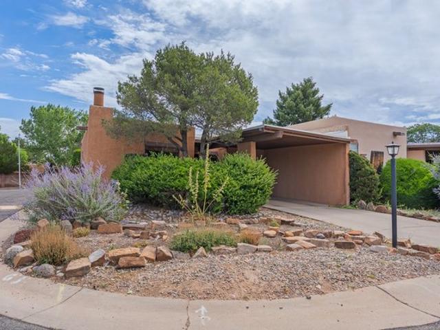 2838 Paseo De Los Pueblos Apt 23, Santa Fe, NM 87507