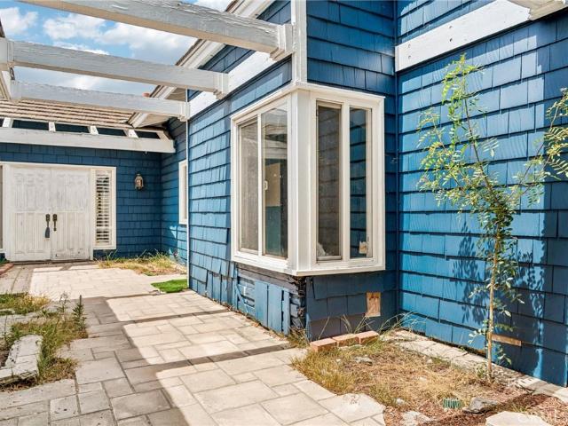28391 Lakewood