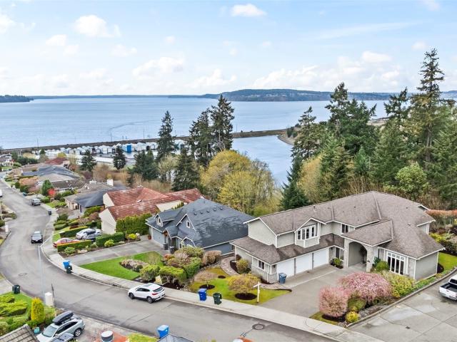 2839 Chambers Bay Dr, Steilacoom, WA 98388 | MLS #2499 | Compass