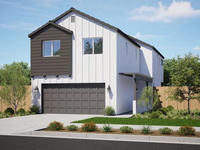 2839 Ruby Port St Unit SOR16, Tulare, CA 93274