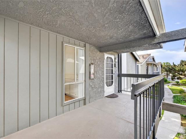 2839 S Fairview St, Unit D, Santa Ana, CA 92704 | MLS #OC26096