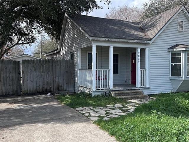 2839 Topeka St, Corpus Christi, TX 78404