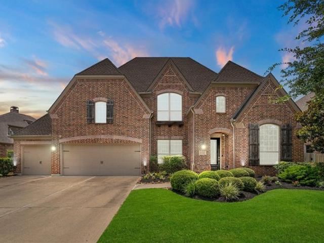 28303 Calaveras Lake Dr, Spring, TX 77386