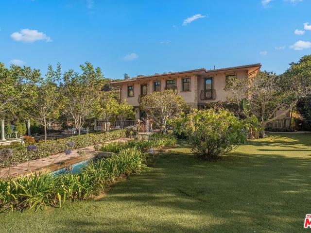 28305 Via Acero Street