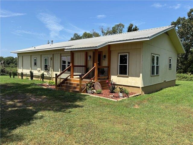 2830 Madison 8350, Huntsville, AR 72740