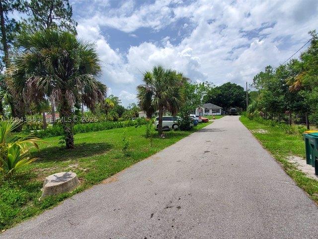 2830 NE 4th Ave, Naples, FL 34120