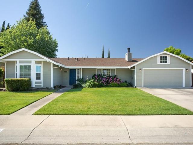 2830 Coy Dr, Yuba City, CA 95993