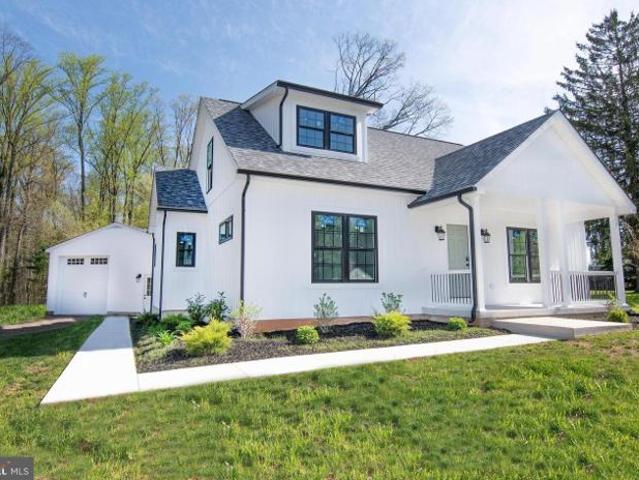 2830 Harford Rd, Fallston, MD 21047