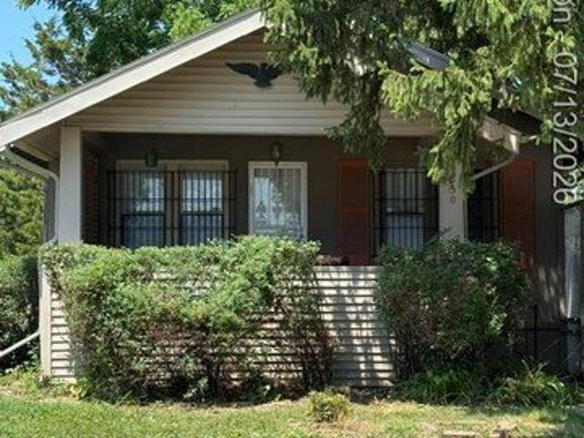 2830 Reynolds St, Flint, MI 48503