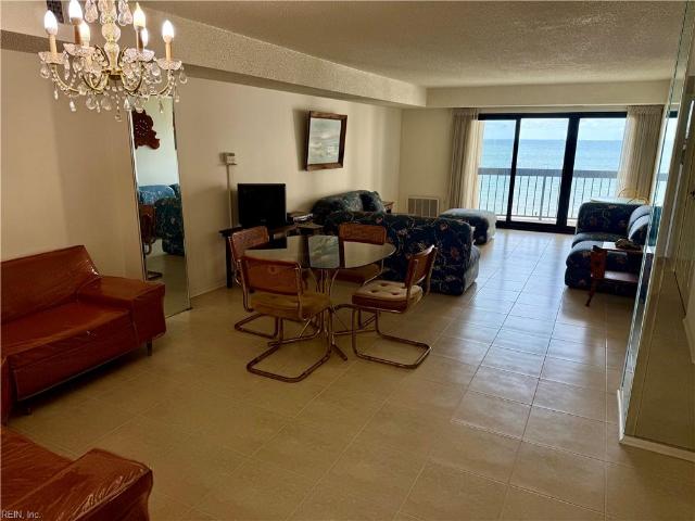 2830 Shore DR # 606