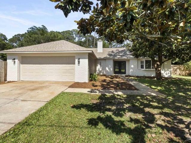 2830 Via Roma Ct, Gulf Breeze, FL 32563