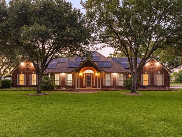 28310 Rose Ln, Katy, TX 77494