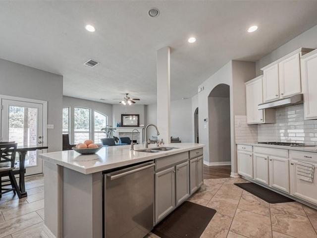 28314 Calaveras Lake Dr, Spring, TX 77386