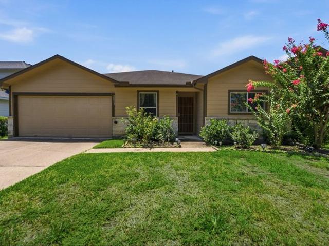 2831 Meiko Dr, Houston, TX 77045