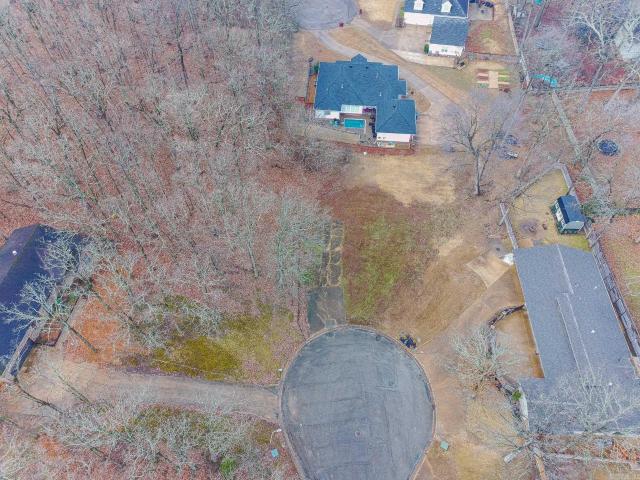 2831 Brookhollow Cove