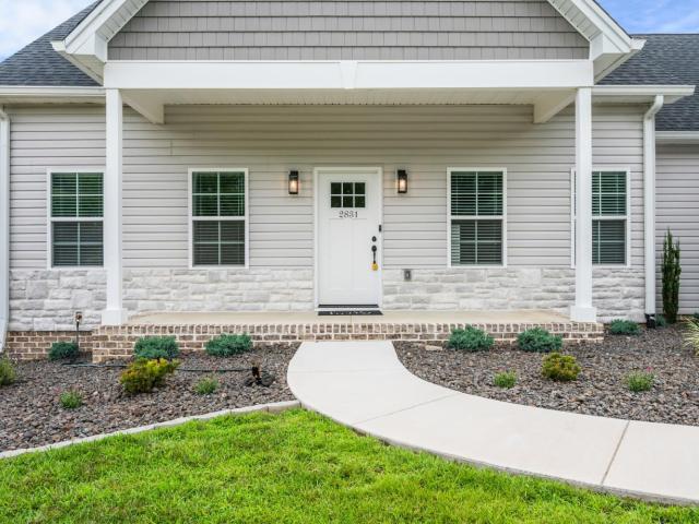 2831 Everett Road