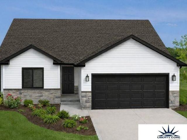 2831 Lakeside Dr, Plattsmouth, NE 68048