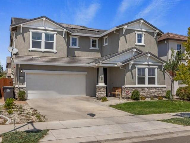 2831 Penrose Ln, Lathrop, CA 95330