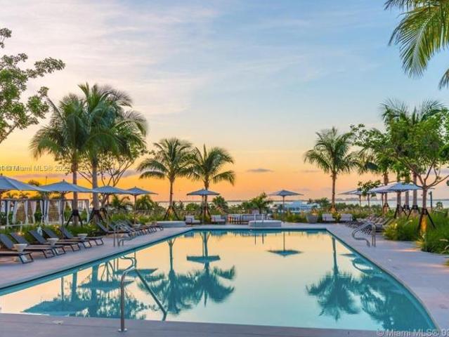 2831 S Bayshore Dr #604 Coconut Grove, FL 33133