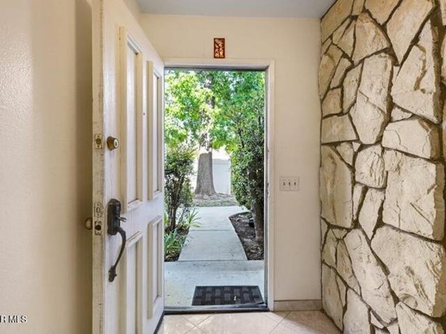 2831 Tapo St, Simi Valley, CA 93063