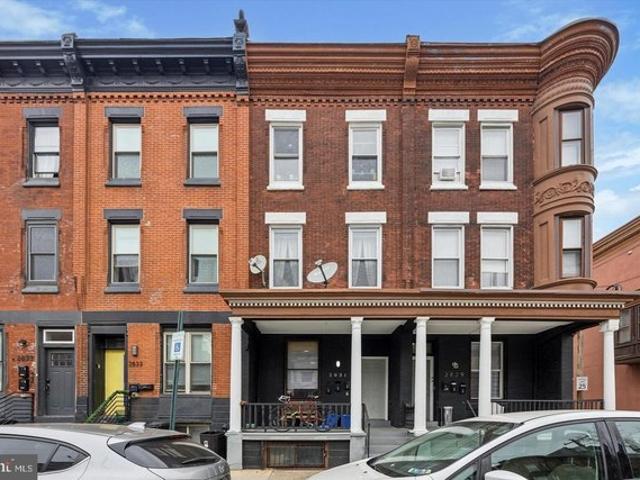 2831 W Oxford St, Philadelphia, PA 19121