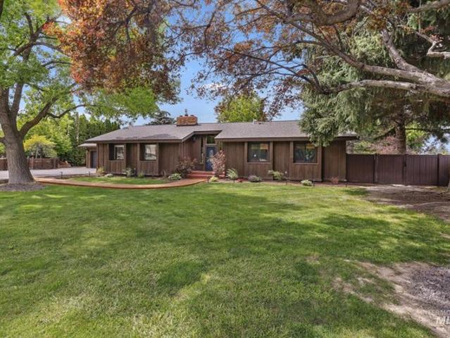 2831 9th Ave E, Twin Falls, ID 83301