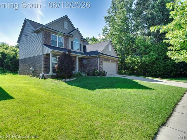 28323 Oakmonte Circle