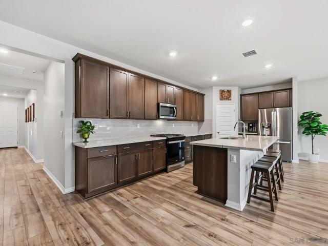 28327 Farm Creek Way, Valley Center, CA 92082 | MLS #260014