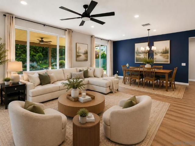 28327 Farm Creek