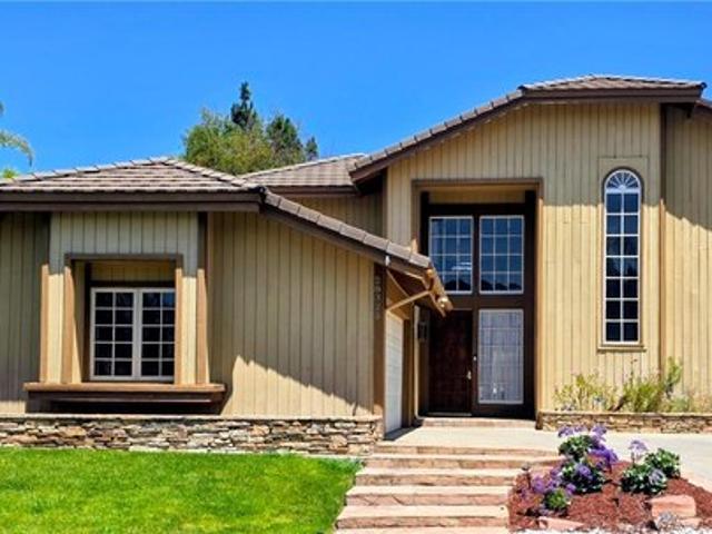 28325 Driza, Mission Viejo, CA 92692