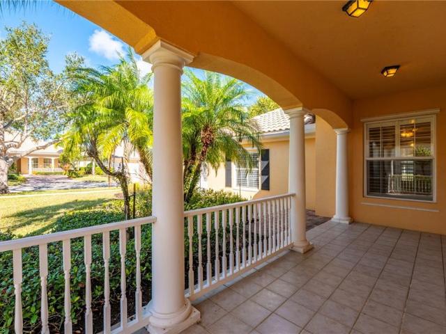 28329 Moray Dr, Bonita Springs, FL 34135 | MLS #226007