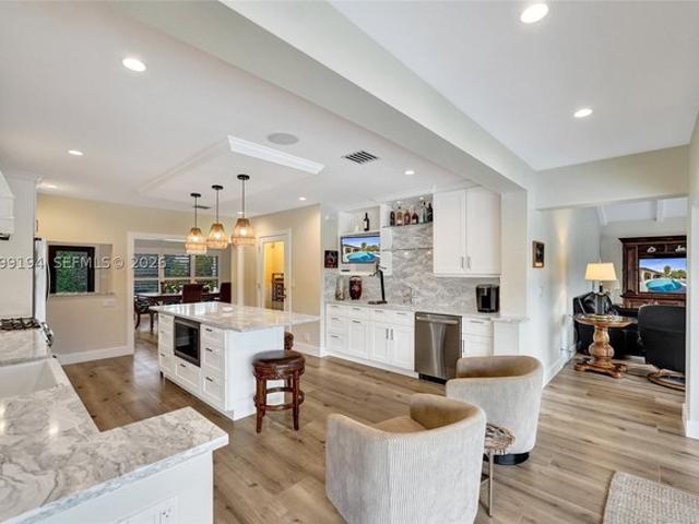 2832 NE 26th St, Fort Lauderdale, FL 33305