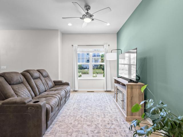 2832 Frisee Drive