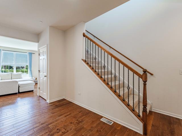 2832 Henley Lane