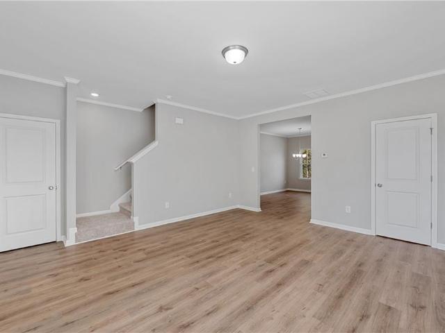 2832 Laurel Ridge Circle