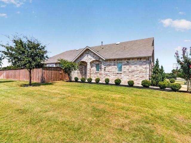 2832 Lolita Way