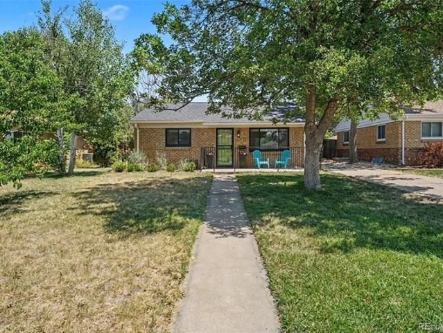 2832 Pontiac St, Denver, CO 80207