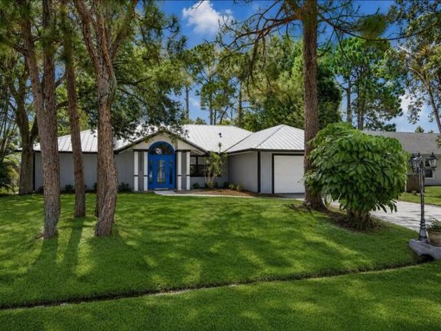 2832 SW Giralda St, Port Saint Lucie, FL 34953